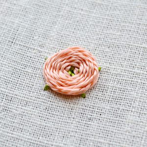 How to embroider woven flowers - flower embroidery day 1